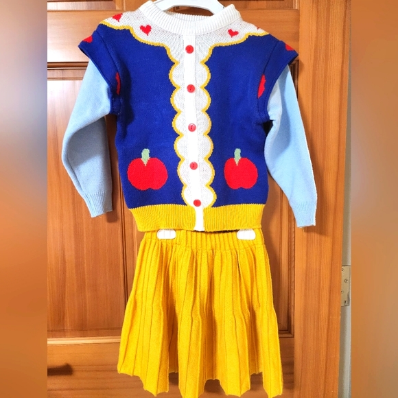 Matching Sets | Snow White Long Sleeve Set Lovely Top And Skirt 3t7t ...